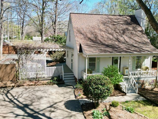 106 Fawn Circle