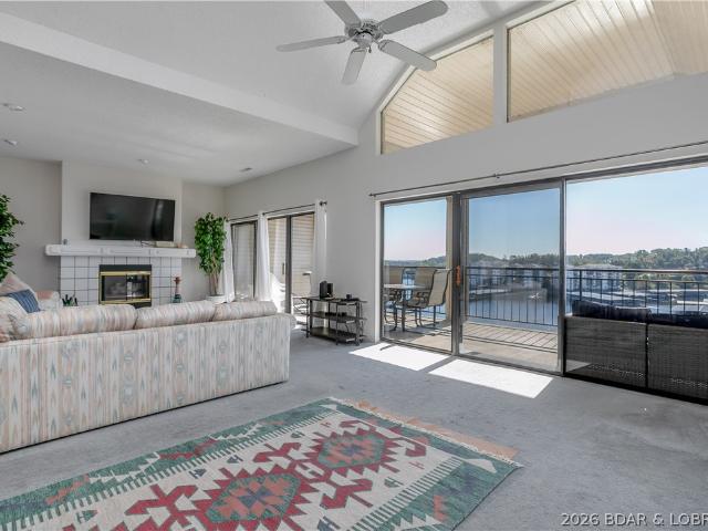 106 Falls Point Dr, Unit 8C, Lake Ozark, MO 65049 | MLS #3586 | Compass