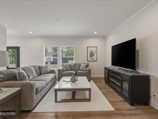 106 Federal Ferry Circle