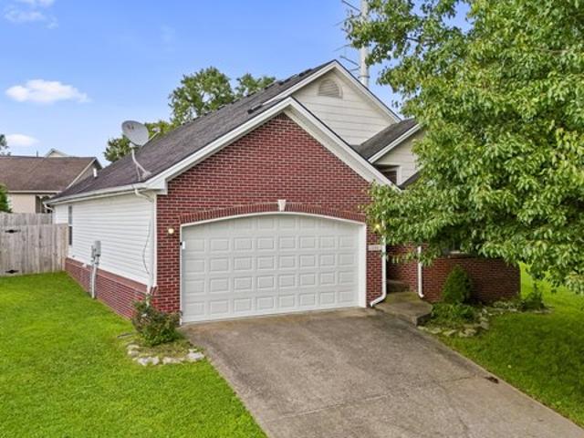 106 Final Turn Cir, Georgetown, KY 40324