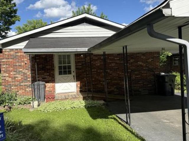 106 Kormendy Ct, Morehead, KY 40351