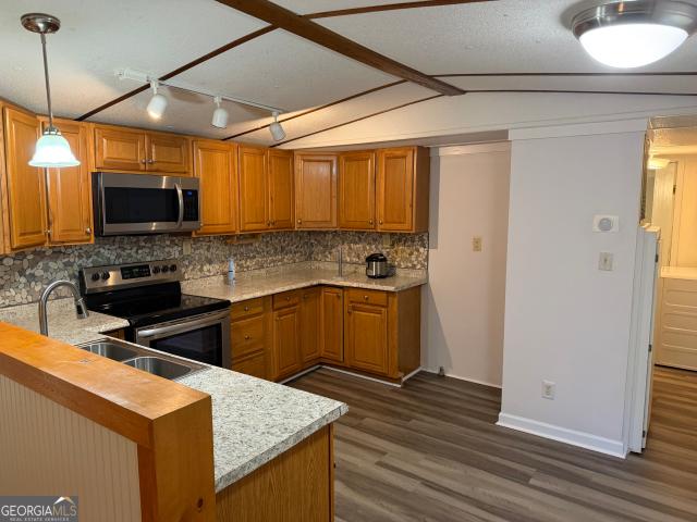 106 Kathy Ln, Griffin, GA 30224 | MLS #10738 | Compass