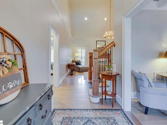 106 Kettle Oak Way