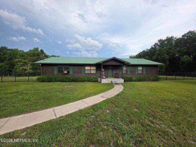 106 Krantz Rd, Palatka, FL 32177