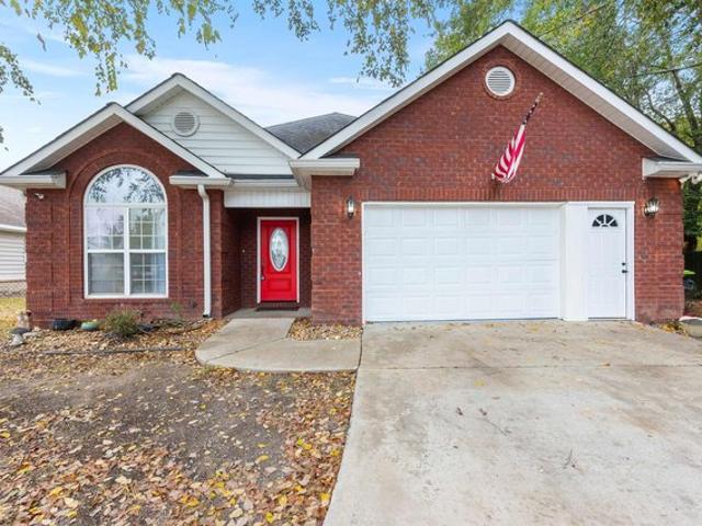 106 Hampstead Ct, Warner Robins, GA 31088