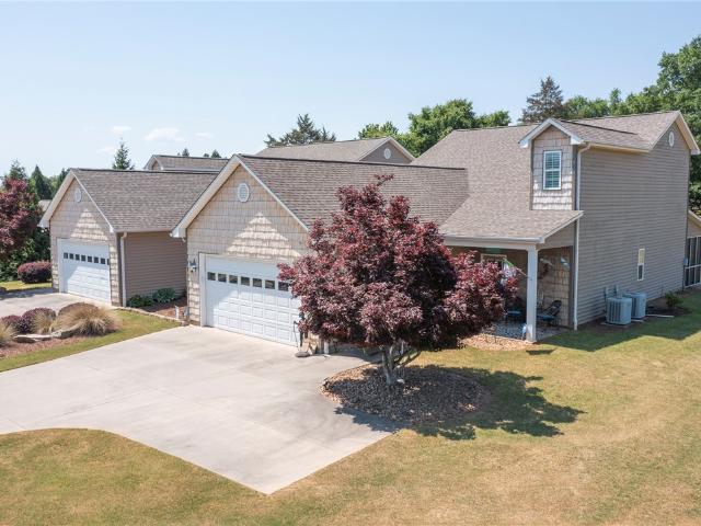 106 Harbour Springs Way