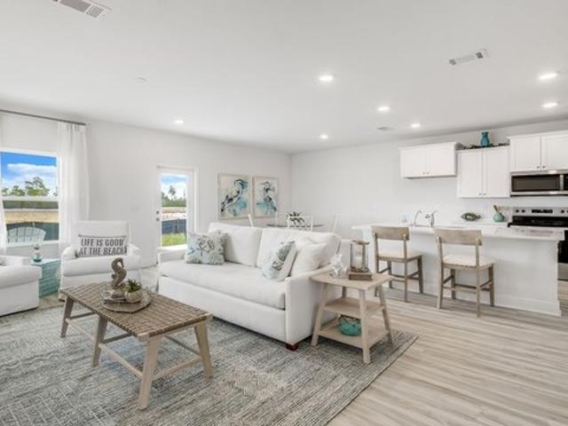 106 Harper Grove Cir, Ocean Springs, MS 39564