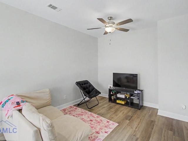 106 Heirloom Road