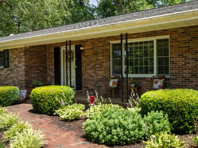 106 Hickory Hill Drive