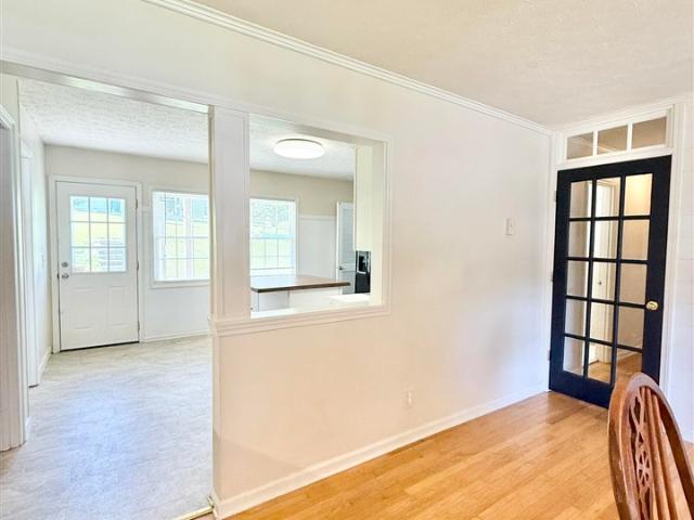 106 Hillview Drive