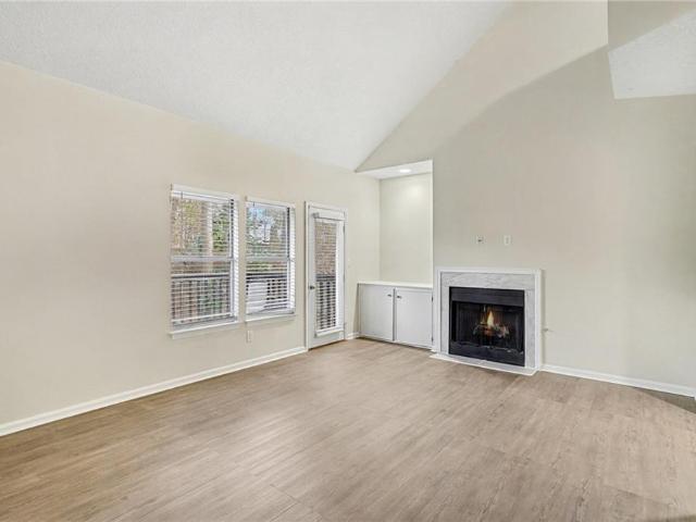 106 Ivy Green Ln SE, Marietta, GA 30067 | MLS #7691 | Compass