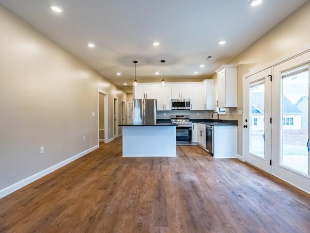 106 Joiner Ave