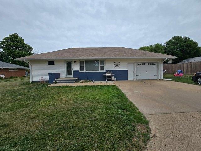 106 Jay St, Bloomfield, NE 68718