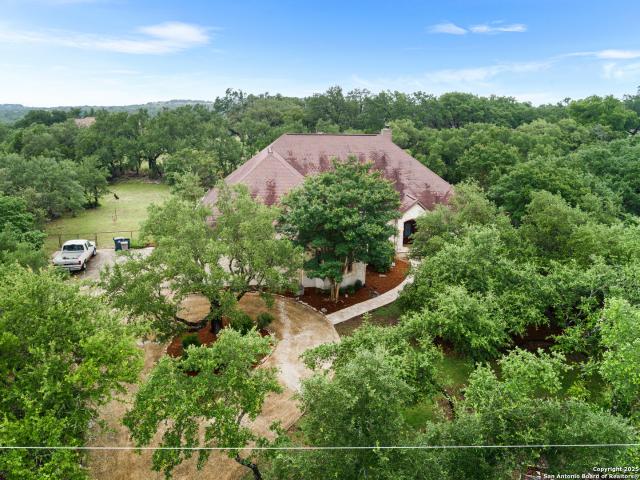 106 Oak Meadow Ln, Boerne, TX 78006 | MLS #1875