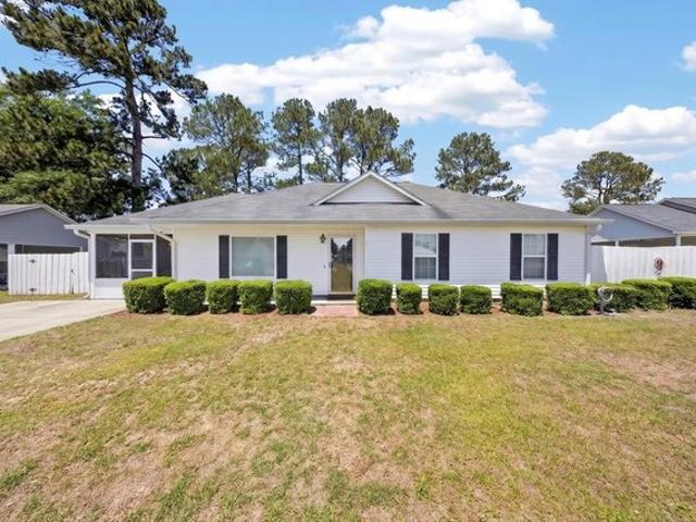 106 Oklahoma Cir, Adel, GA 31620