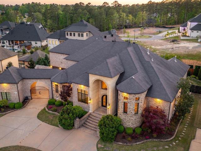 106 Orle Dr
