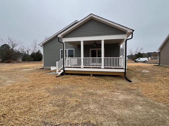 106 Otter Lane