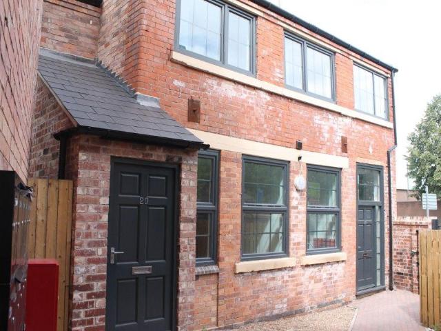 106 Lower Parliament Street Flat 20. 2 bed flat to rent £1,283 pcm £296 pw