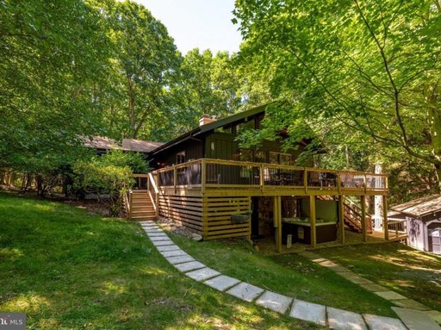 106 Lodge Cir, Swanton, MD 21561