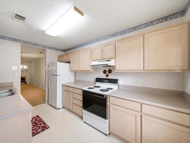 106 Londonberry Circle