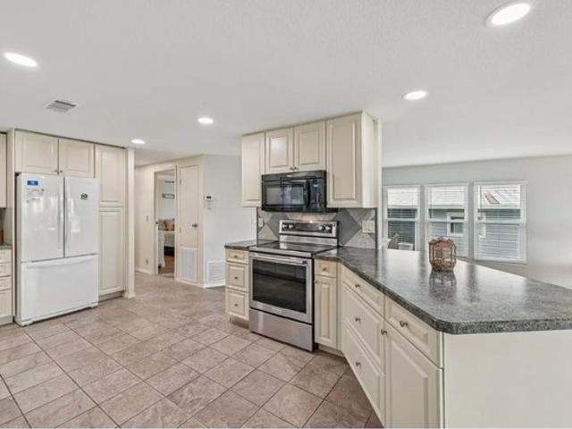 106 Lazy River Rd, North Port, FL 34287