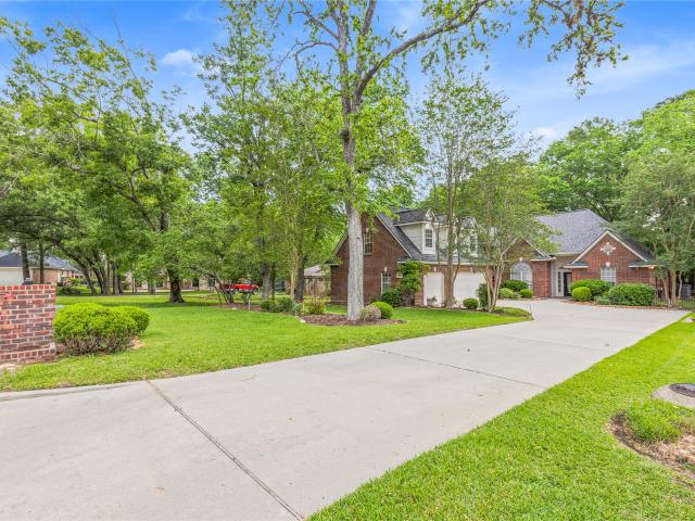 106 Lazy Springs Drive