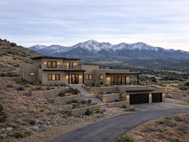 106 LA Ventana, Santa Fe, NM 87508