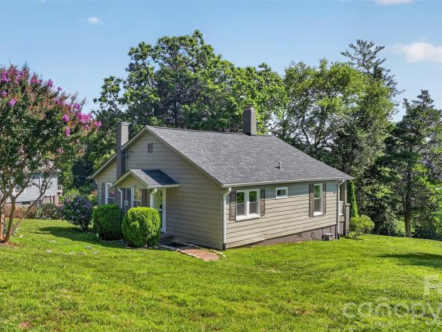 106 Lake Drive