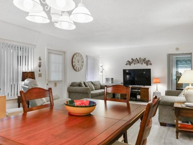106 Lake Pine Cir Unit C1, Greenacres, FL 33463