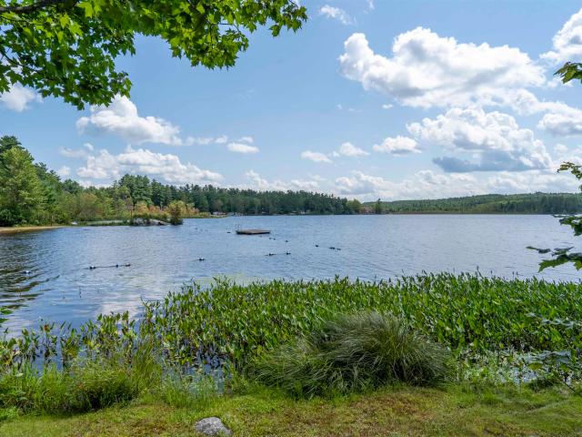 106 Lakeside Drive