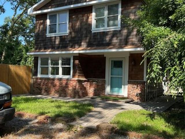 106 Lewis Rd, East Quogue, NY 11942