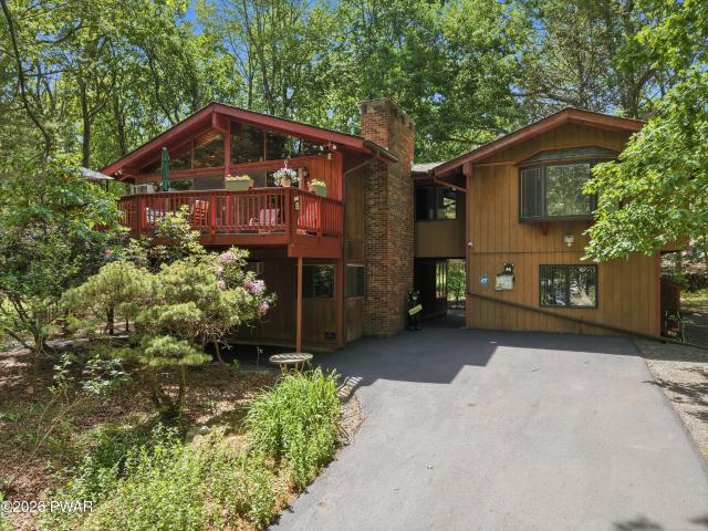106 Lincoln Drive