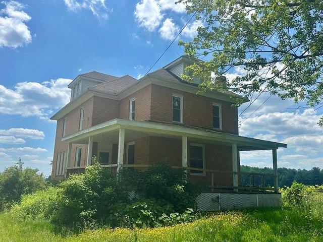106 Lutz Dr, Lucinda, PA 16235