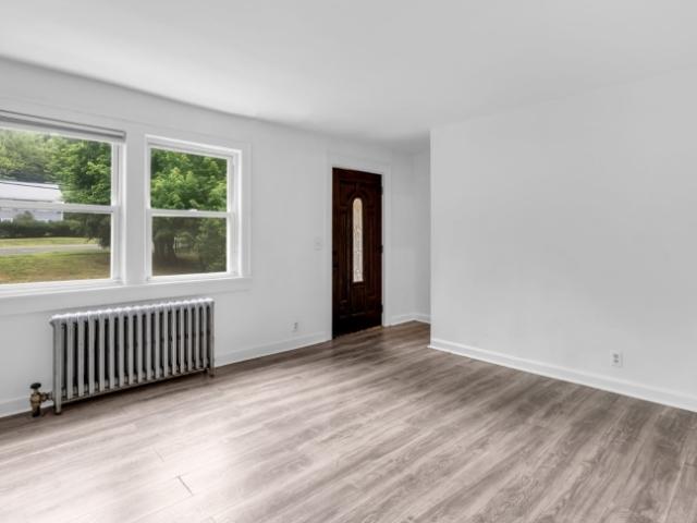 106 Mountain Ave