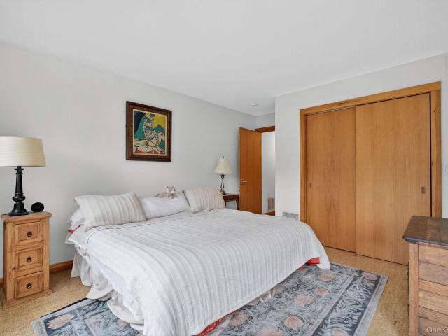 106 Mountain Laurel Ln, Woodstock, NY 12498 | MLS #952688