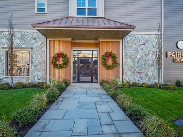 106 Montgomery St, Bloomfield, NJ 07003 | MLS #3998 | Compass