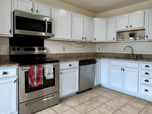 106 Mayfair Place # 172