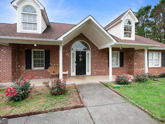 106 Magnolia Way SW