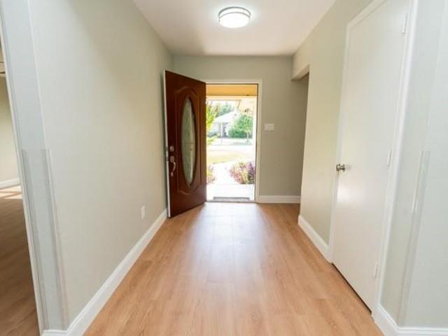 106 Mapleleaf Lane