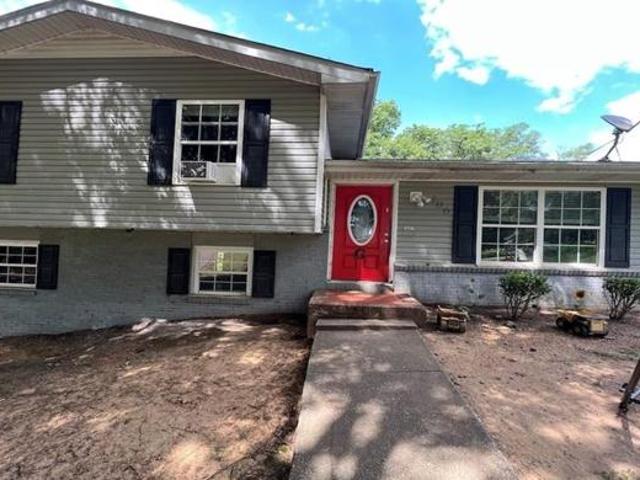 106 Marchman Rd, Whitesburg, GA 30185