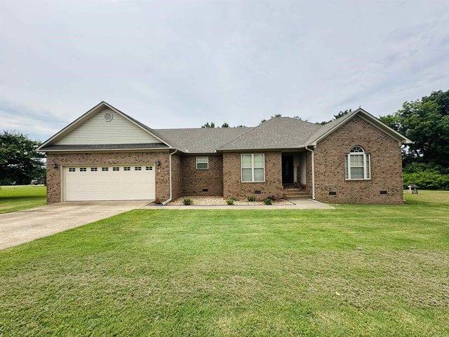 106 Martha Jean Ln, Beebe, AR 72012