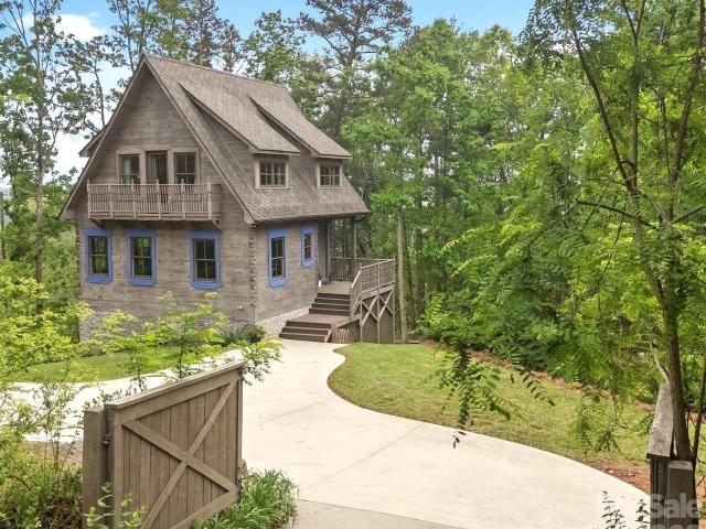 106 McCauley Dr, Asheville, NC 28801 | MLS #4366 | Compass