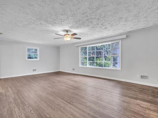 106 Mccullough Road