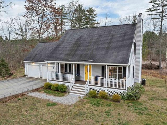 106 Meadow Rd, New Boston, NH 03070