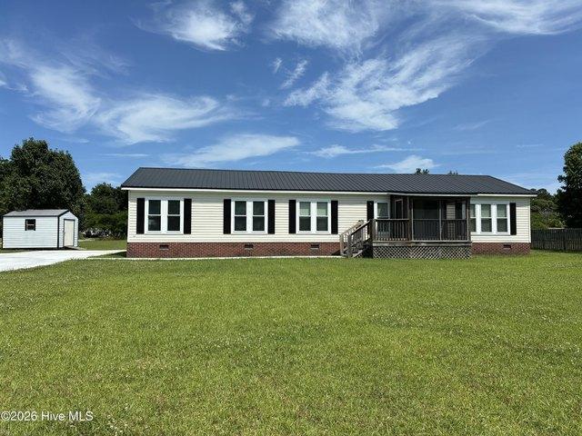 106 Meetinghouse Dr, Hubert, NC 28539