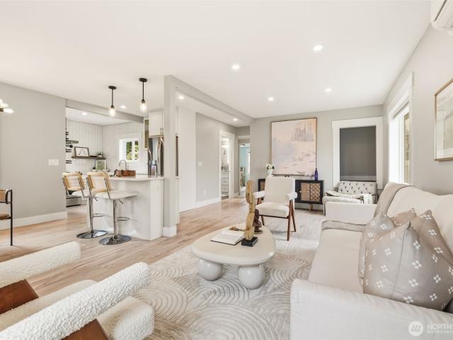 106 N 100th Street