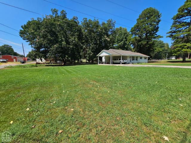106 N 15Th Avenue