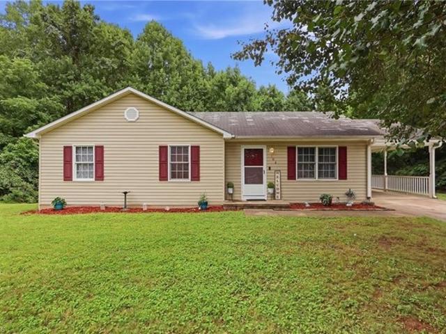 106 N Arlington Ave, Jonesville, NC 28642