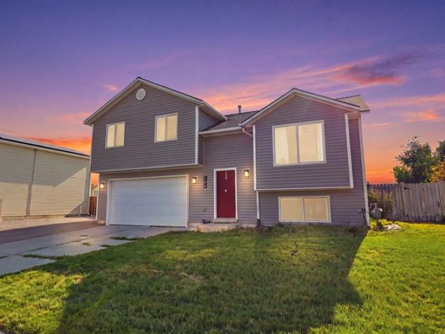 106 N Booth St E, Grantsville, UT 84029