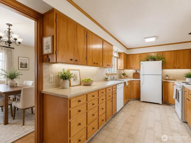 106 N Franklin Ave, Wenatchee, WA 98801 | MLS #2502